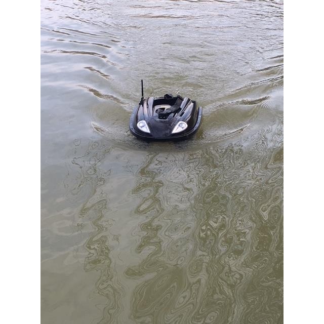 Waverunner Atom Bait Boat MK3 | The Cabin